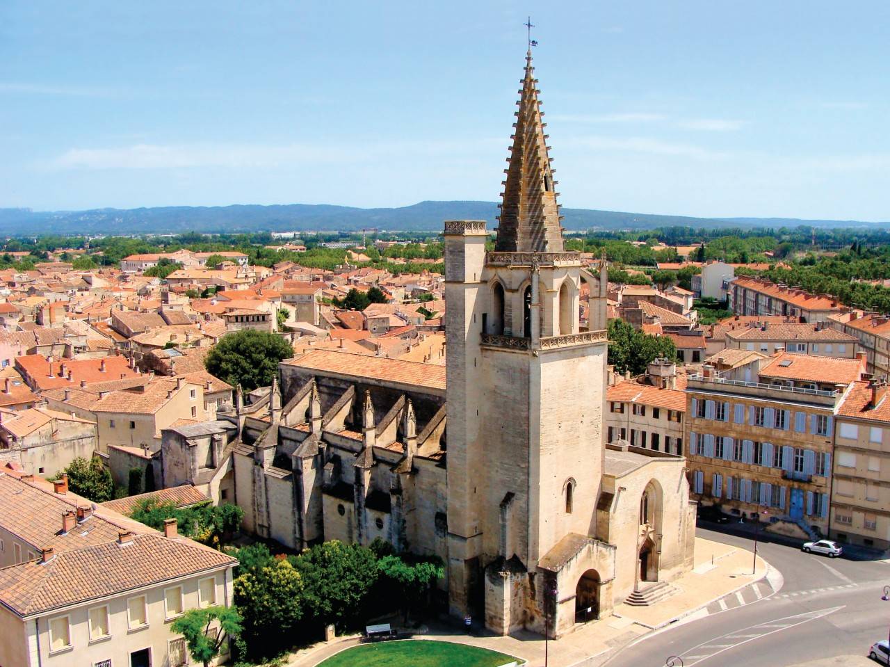 Tarascon - Guide de voyage & touristique à Tarascon - Petit Futé