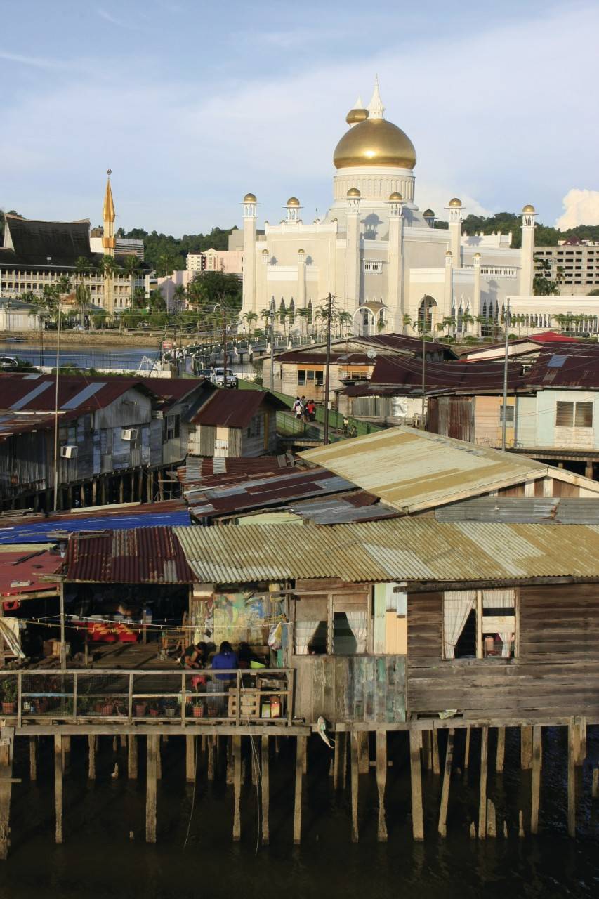 Bandar Seri Begawan - Guide de voyage & touristique à BANDAR SERI ...